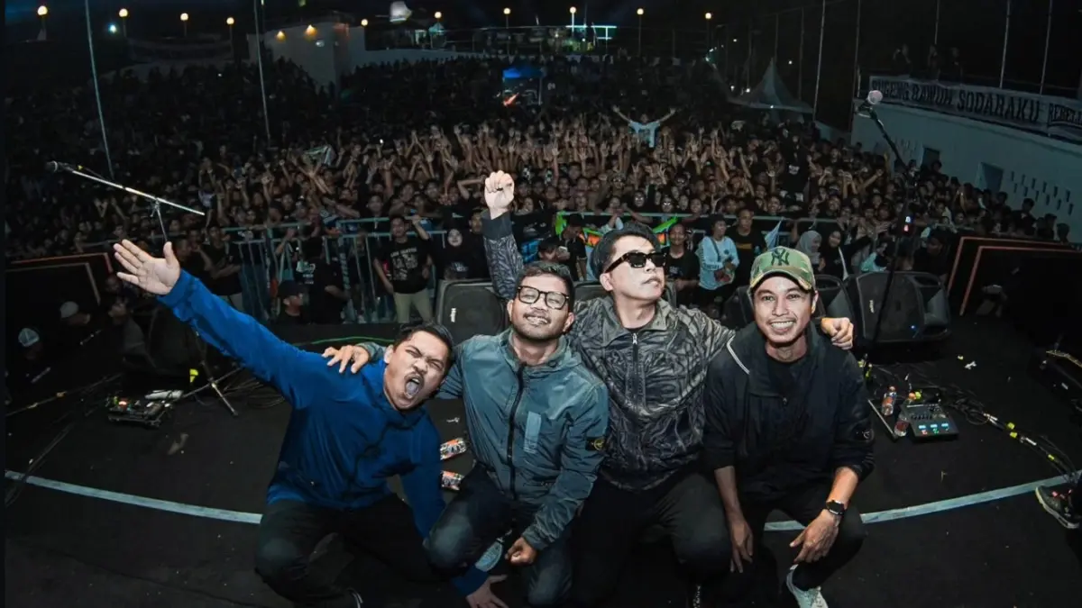 Band Suporter Over Distortion dan Genre 'Curva Rockers', Musik yang ...