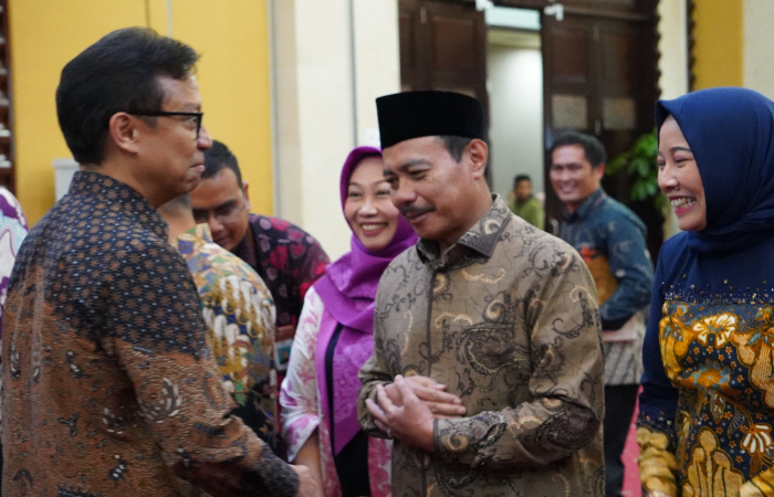 Menkes Budi Gunadi Sadikin Lantik Dirut RSCM Baru dari Putra Daerah ...