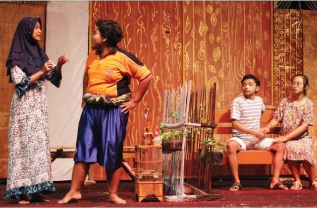 Teater Adab Kenalkan Budaya Jawa lewat Pentas Seni
