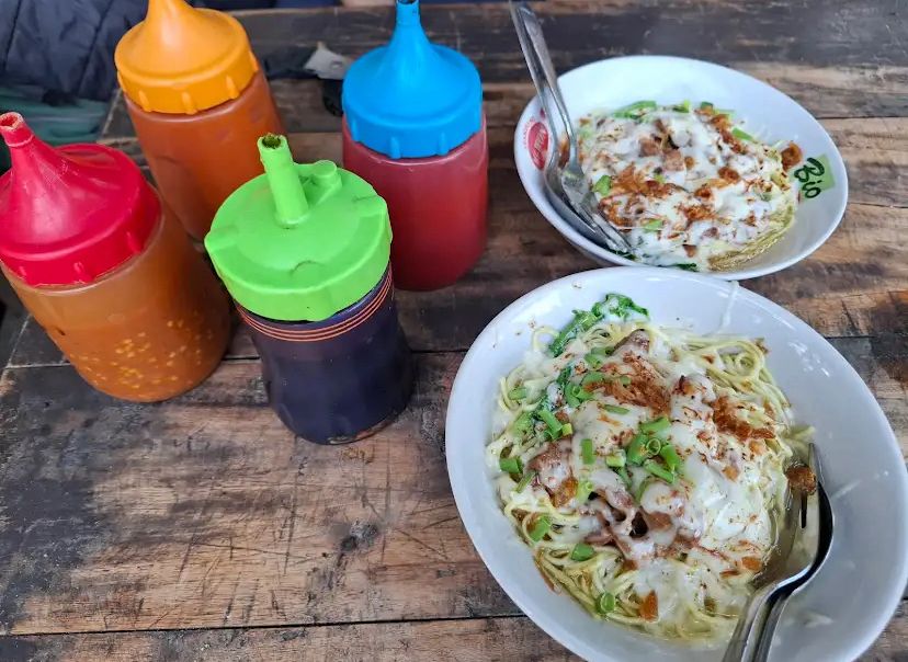 Inovasi Mi Ayam di Malang, Dari Mozzarella Hingga Racikan Spesial yang ...