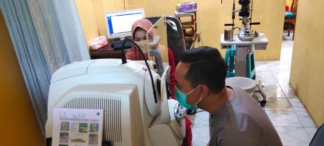 Alat Canggih OCT, Satu satunya di Mojokerto