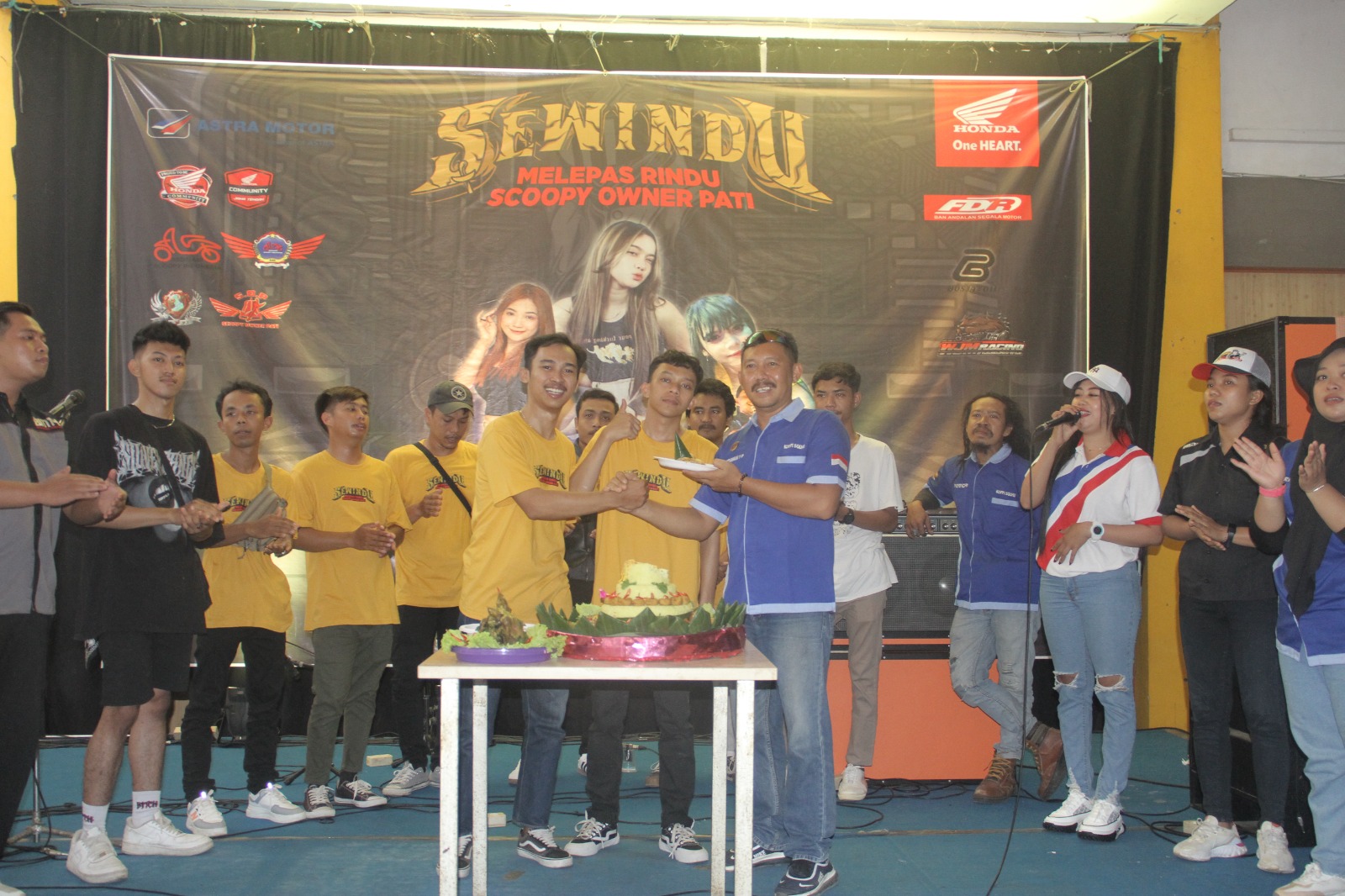 Serunya Anniversary Sewindu Melepas Rindu Scoopy Owner Pati