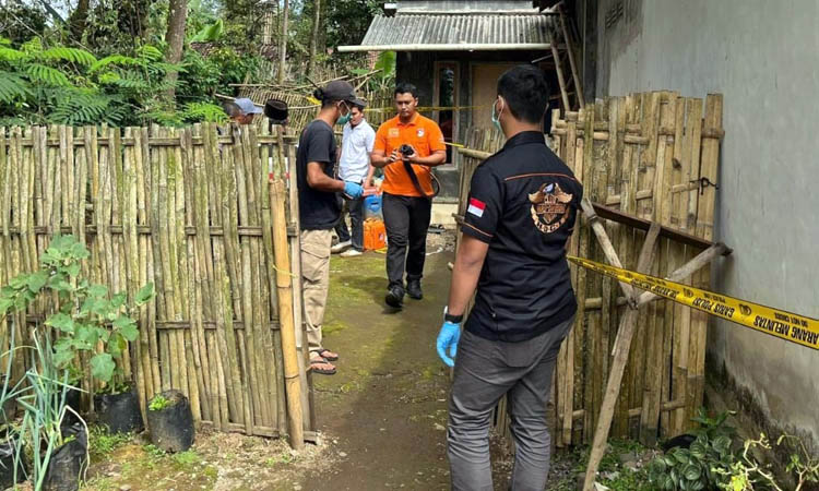 Polisi Kehilangan Jejak Pelaku yang Bacok Tetangga karena Pisang