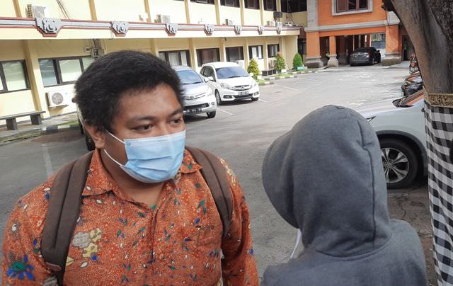Pilih Open BO setelah PHK, Malah Diperas dan Diperkosa Oknum Polisi