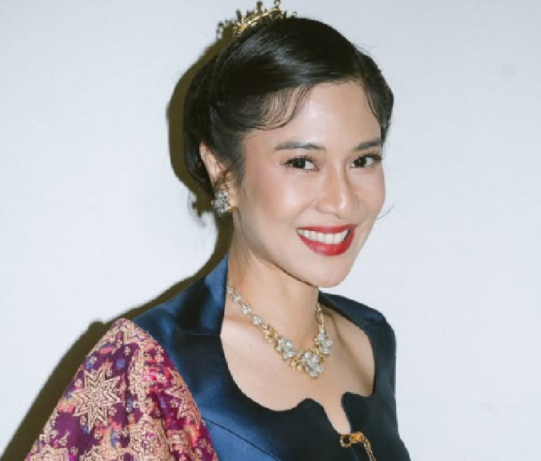 Ada Dian Sastro, Ternyata Tokoh dan Artis Indonesia Ini Lahir Jumat Pon ...