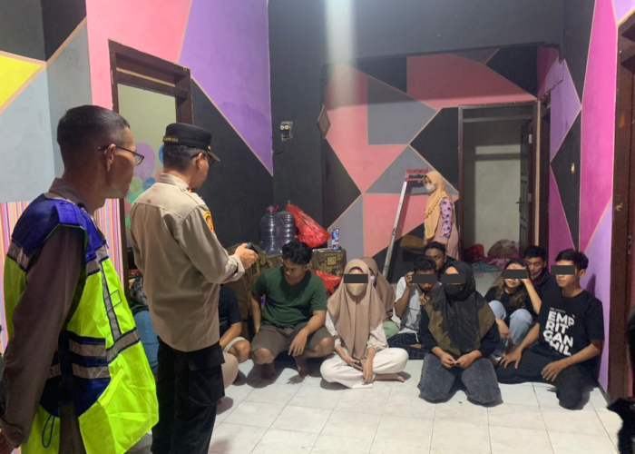 Ngamar di Kos-kosan Per Jam, Pasangan Muda-mudi di Kudus Ini Diciduk Polisi