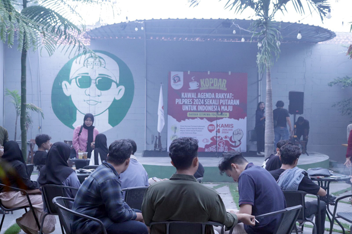 Ratusan Mahasiswa Yogyakarta Gelar Kopi Darat: Serukan Pilpres 2024 ...