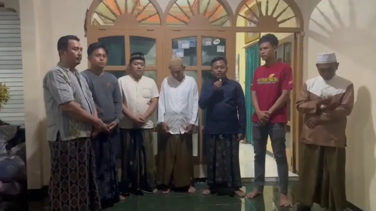 Panitia Takbir Keliling dan Festival Oncor Bandungrejo Ganti Rugi Rumah ...