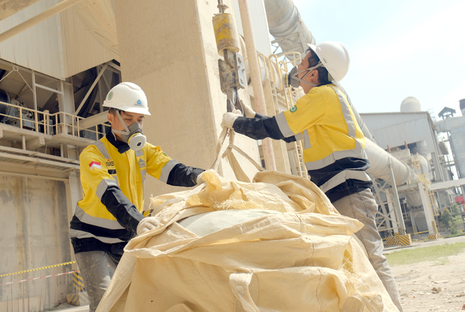 Semen Gresik Gunakan 100 Persen Purified Gypsum untuk Perkuat Industri ...