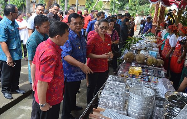 Proteksi Perajin Bokor di Menyali, Sutjidra Janji Jaga Harga Aluminium
