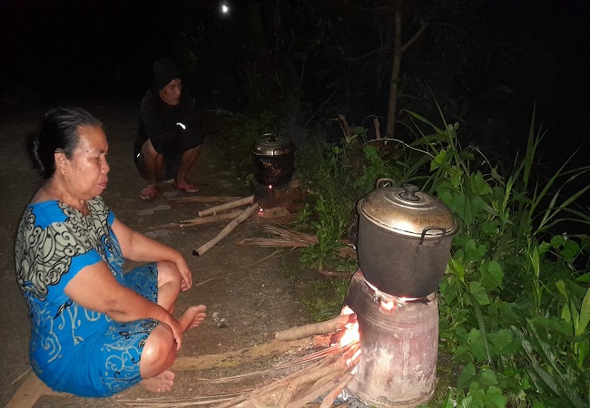 Buleleng Kaya Tradisi Selama Nyepi, Mulai dari Menumbuk Padi, Perang ...