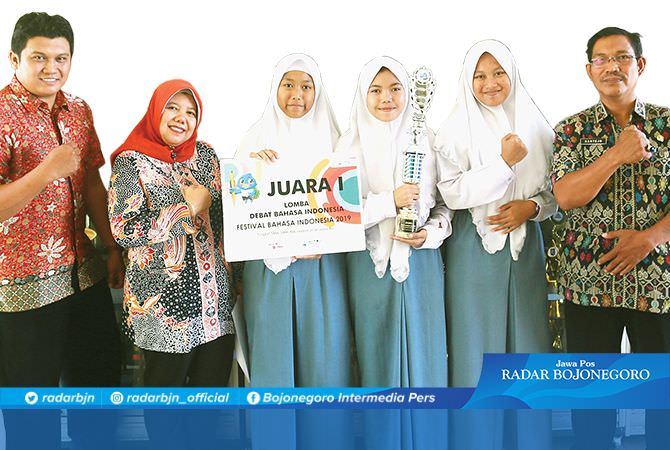 SMKN 2 Tuban Konsisten Ukir Prestasi