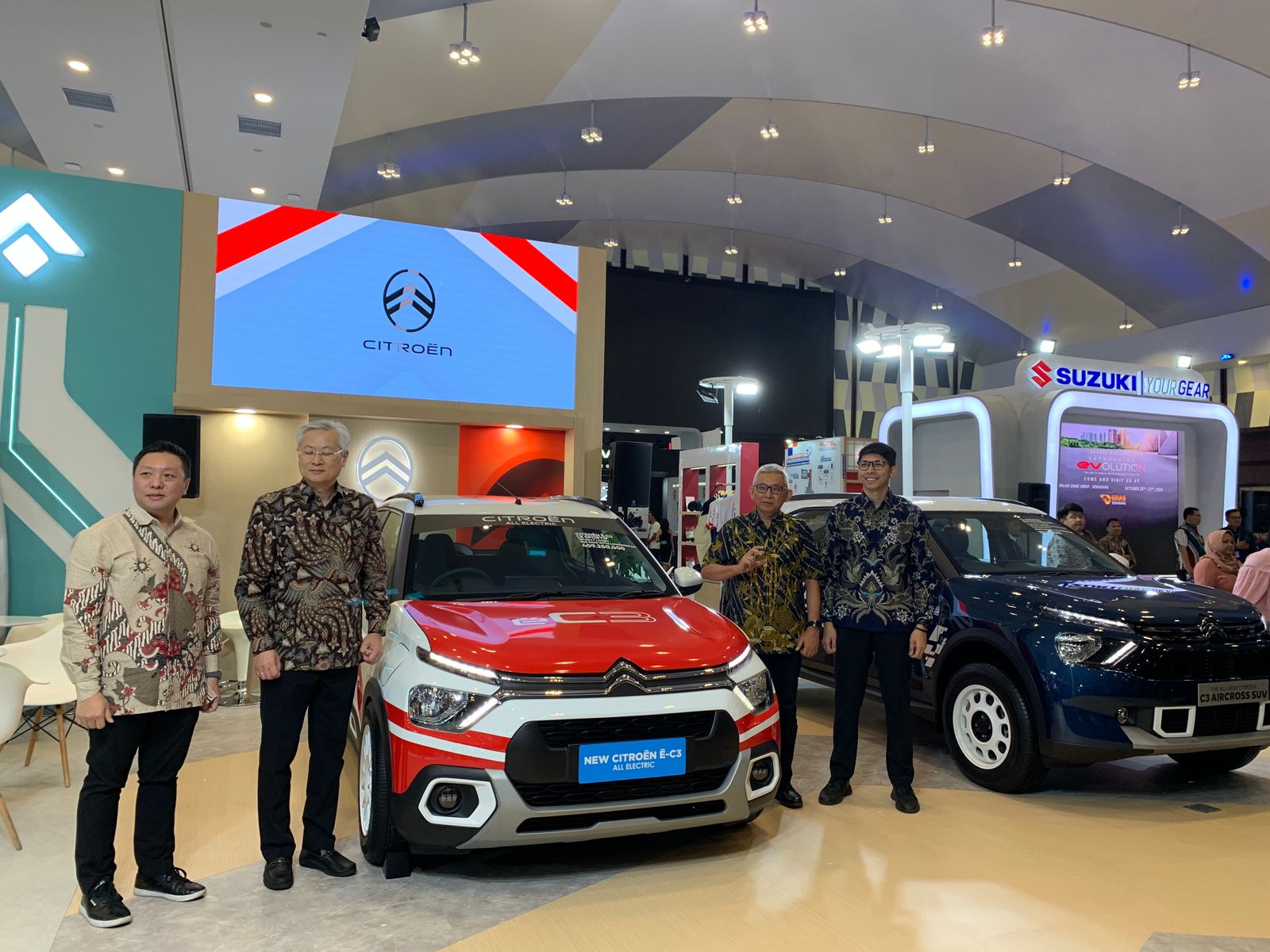 Citroen Kenalkan Dua Unit Special Edition di GIASS Semarang 2024