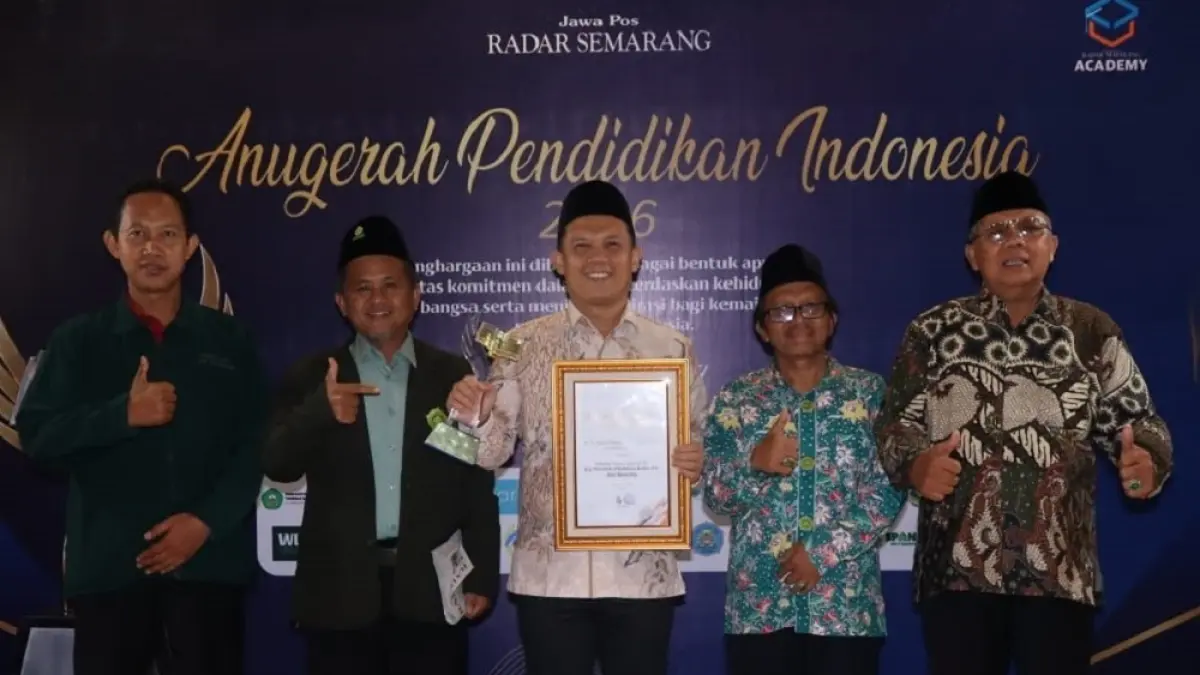 Ketua Badko LPQ Kota Semarang Dr Bahrul Fawaid Inisiasi Guru LPQ ...
