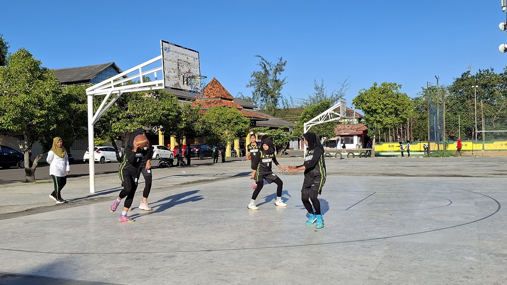 Tim Basket Putri Perbasi Sumenep,= Berangkat Lebih Awal, Boyong 12 ...