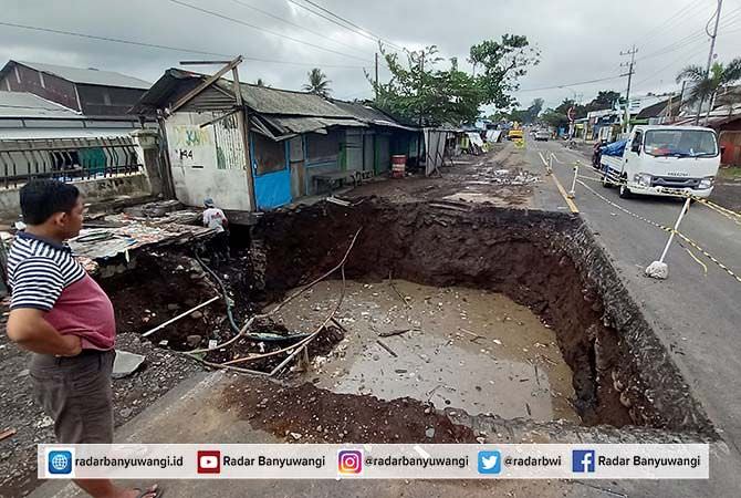 Sepi Pembeli, Proyek Box Culvert Disoal Pemilik Warung